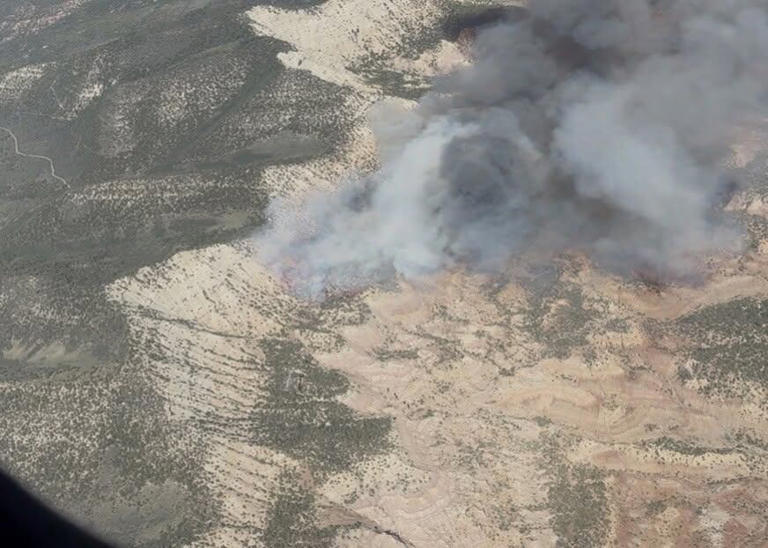 Remote fire near De Beque continues to burn, 70 firefighters remain on ...