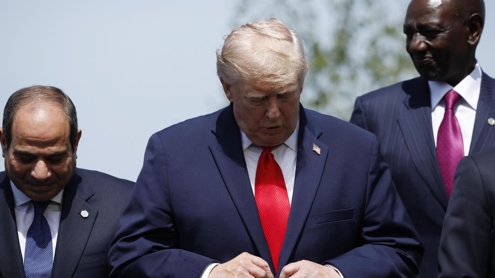 Accordo USA-Iran, Trump: "Voglio guardare la guerra nello specchietto ...