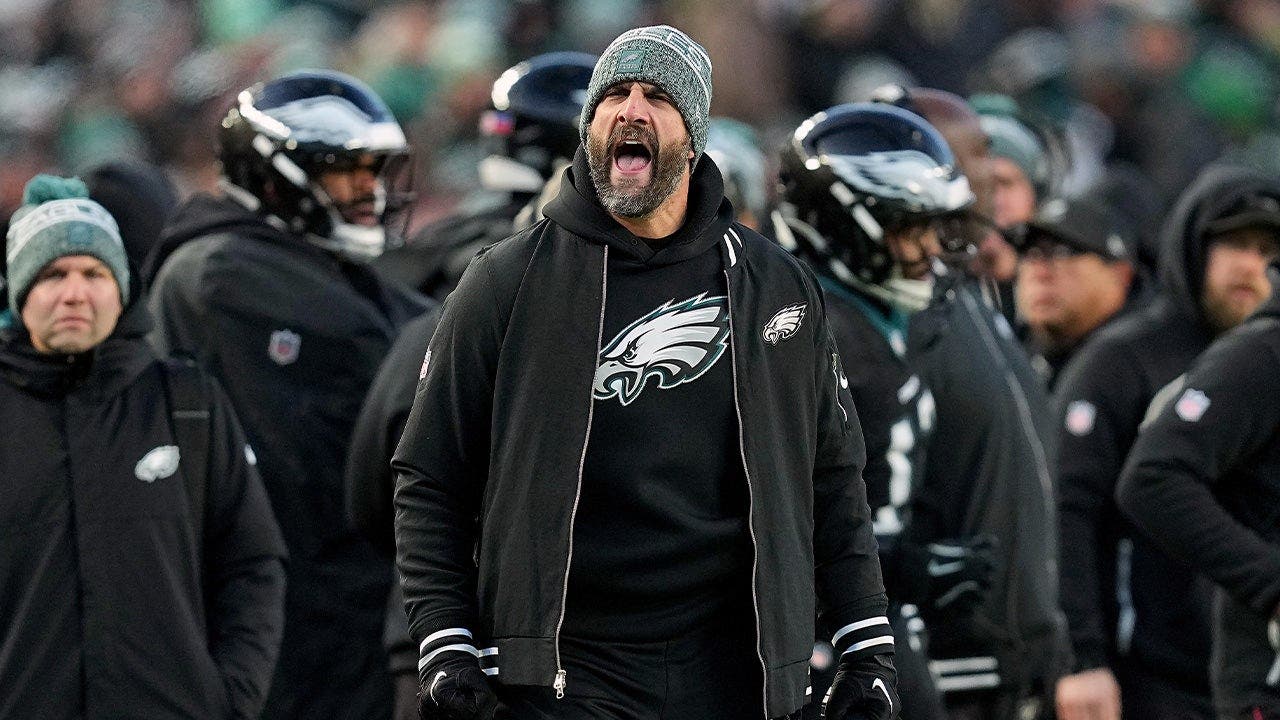 Eagles head coach says he'd need to be a better actor than Joey ...