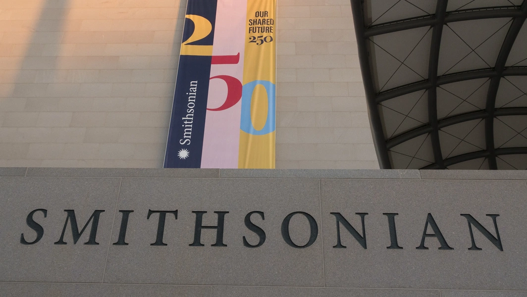 Exploring Smithsonian museums, exhibits, and wildlife
