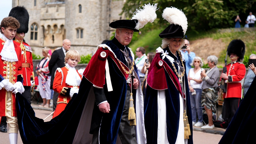 13 fascinating traditions and facts about British royalty