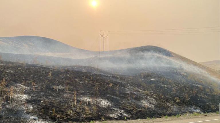 Eastern OR, WA under red flag warning as wildfire threat increases Tuesday