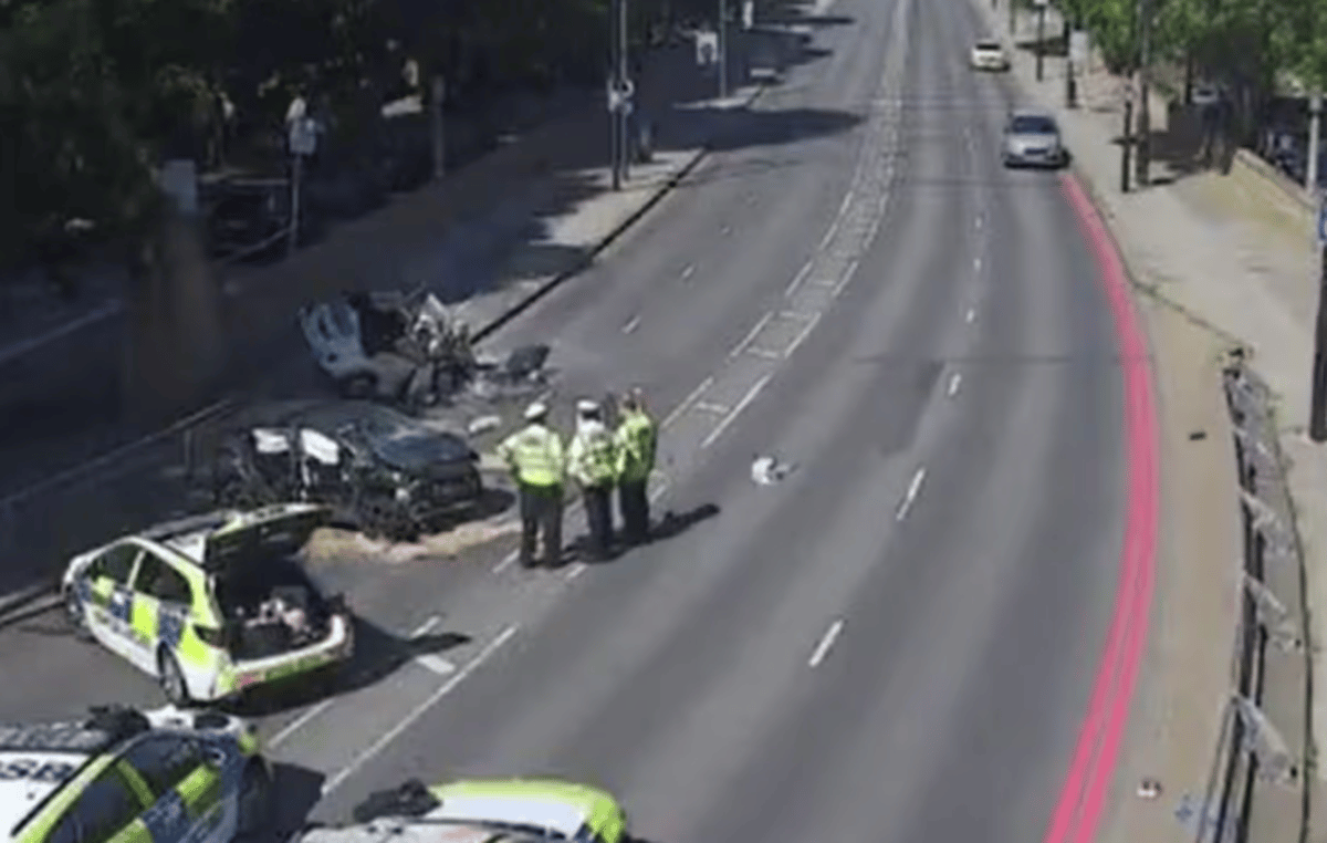 Man dead and two women fighting for lives after crash in Twickenham
