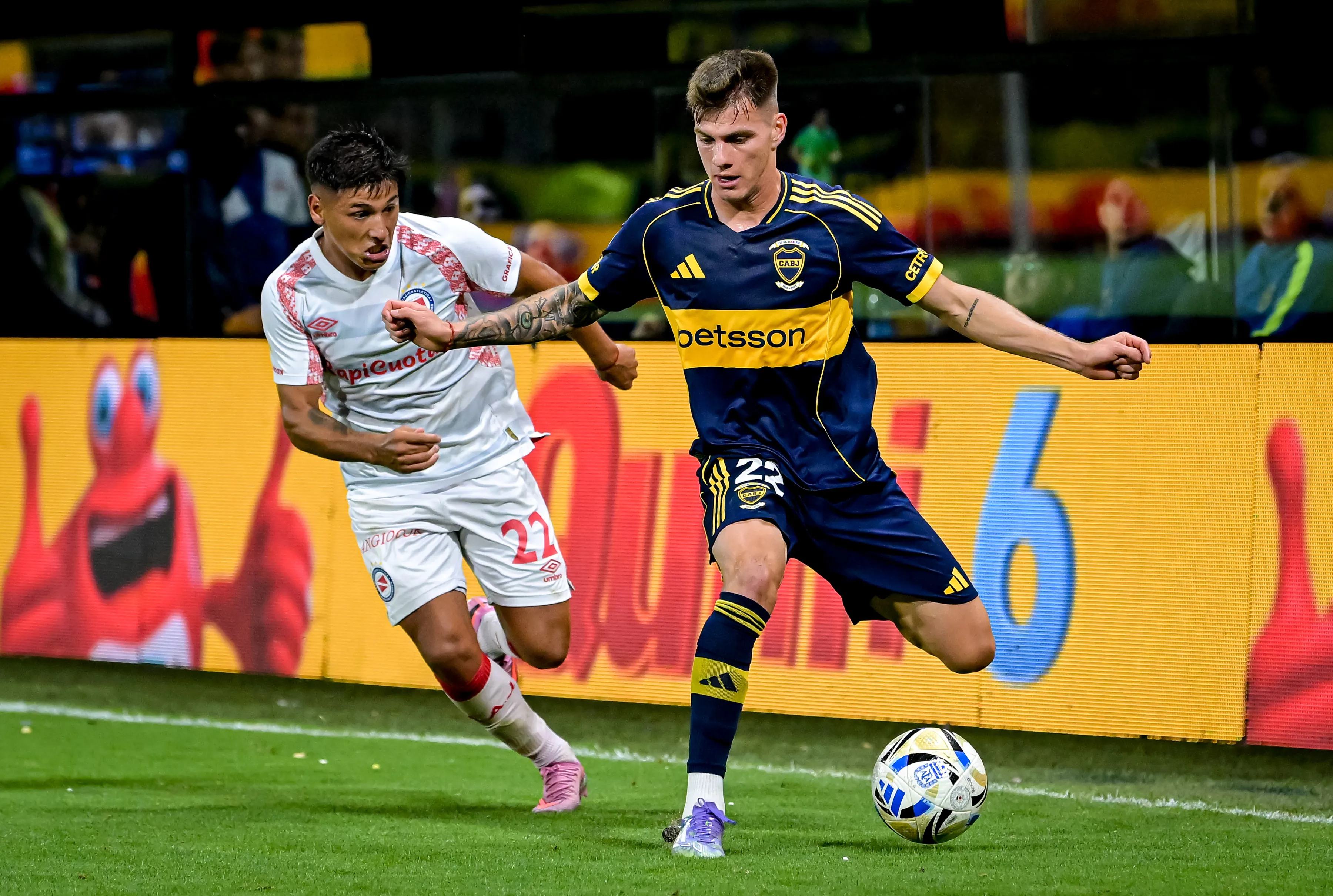 Boca preguntó por dos laterales derechos para reforzar al plantel del ...