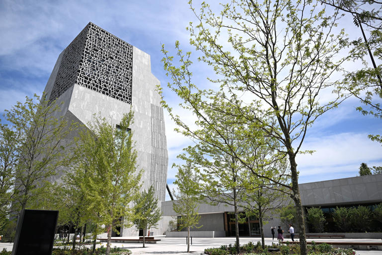 Here’s who is performing at the Obama Presidential Center opening