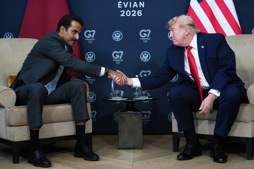 Trump hails 'great relationship' with Qatar as it cements its trusted ...
