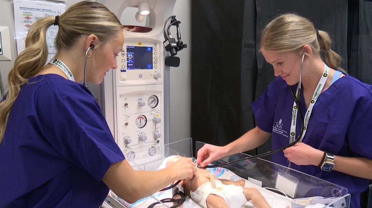 Summer camp has teens explore healthcare jobs