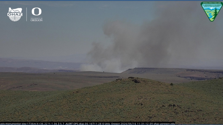 US-20 reopens after Miller Creek Fire burns over 200 acres in Oregon