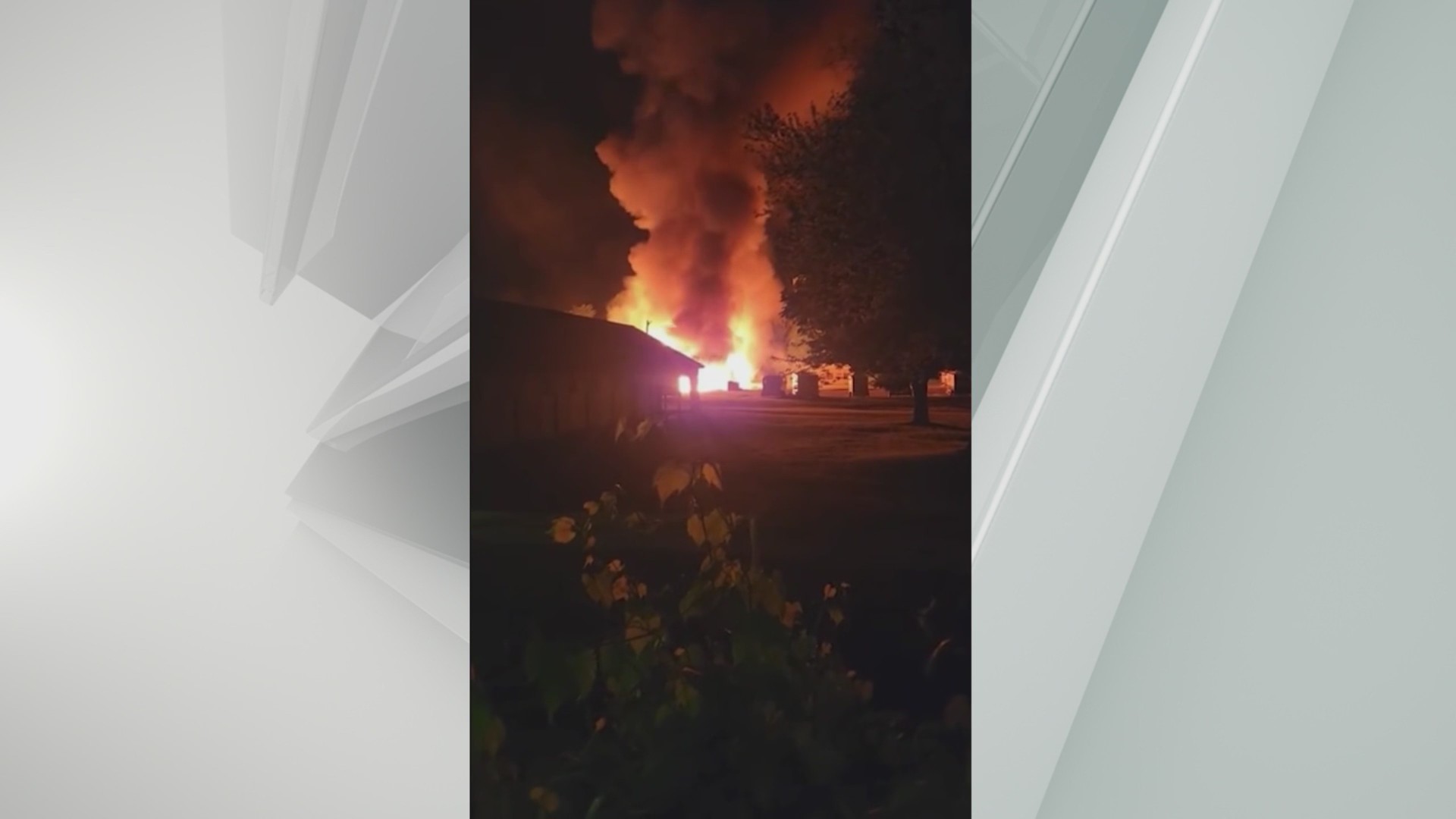 Community mourns loss of 17 horses in Saratoga Springs barn fire