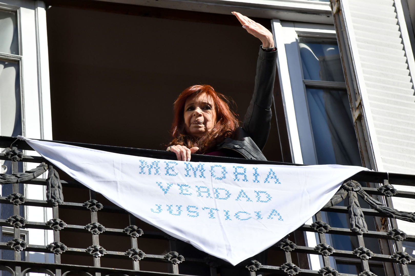 Taty Almeida, referente de Madres de Plaza de Mayo, recibe un último ...