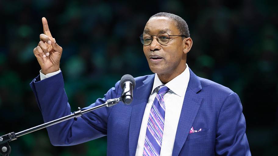 NBA legend Isiah Thomas has 'fair critique' of Caitlin Clark's leadership