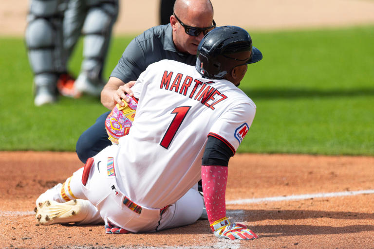 Guardians outfielder Angel Martinez placed on IL with foot injury