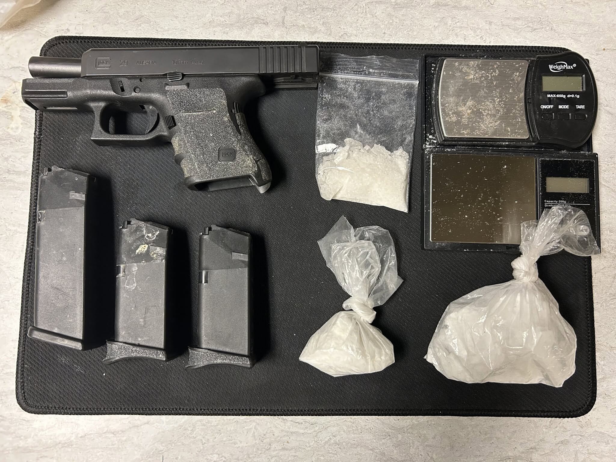 Man arrested by ICE in Lyon County on drug charges