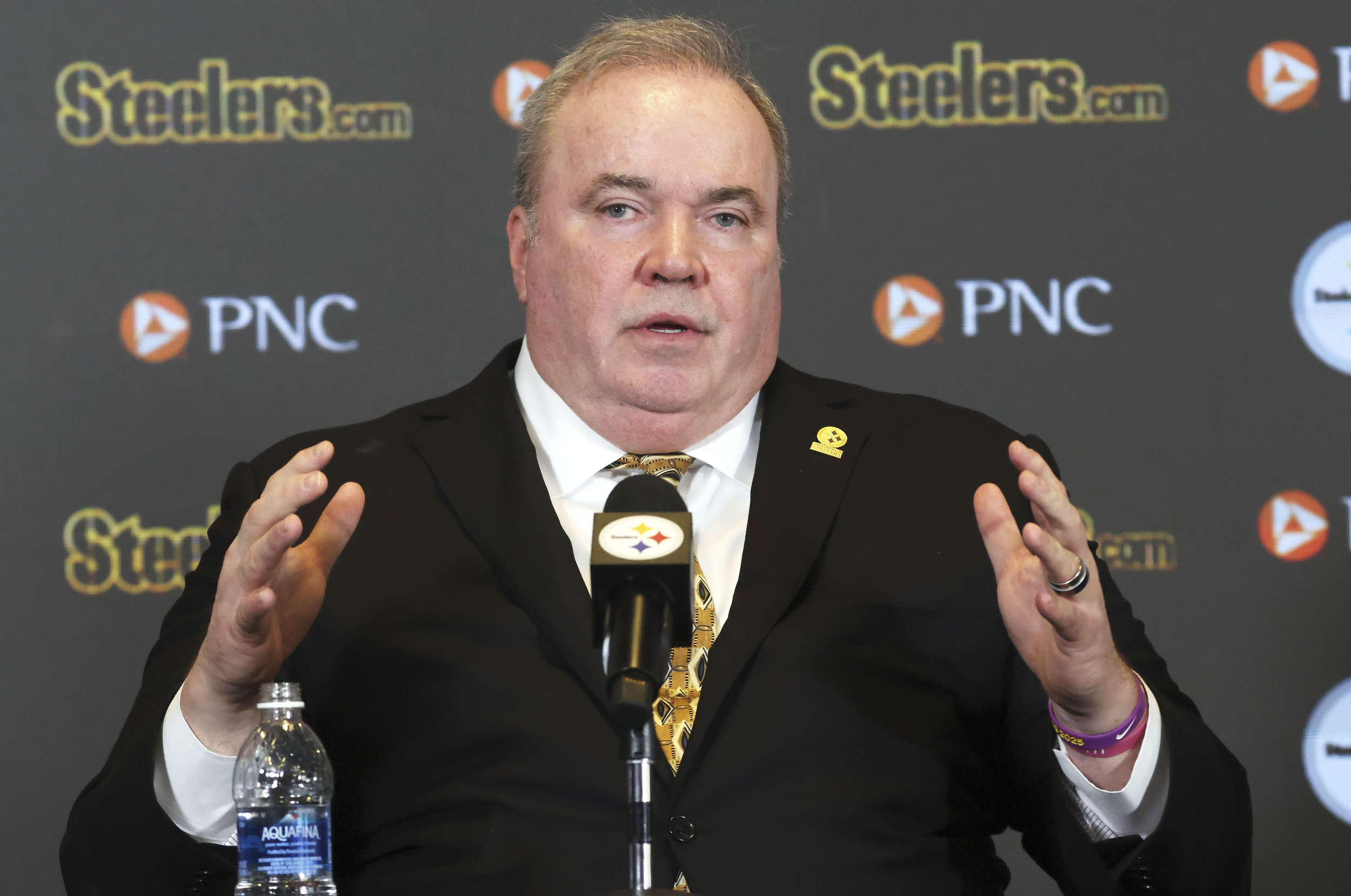 Steelers reportedly could make bold quarterback decision ahead of Aaron ...