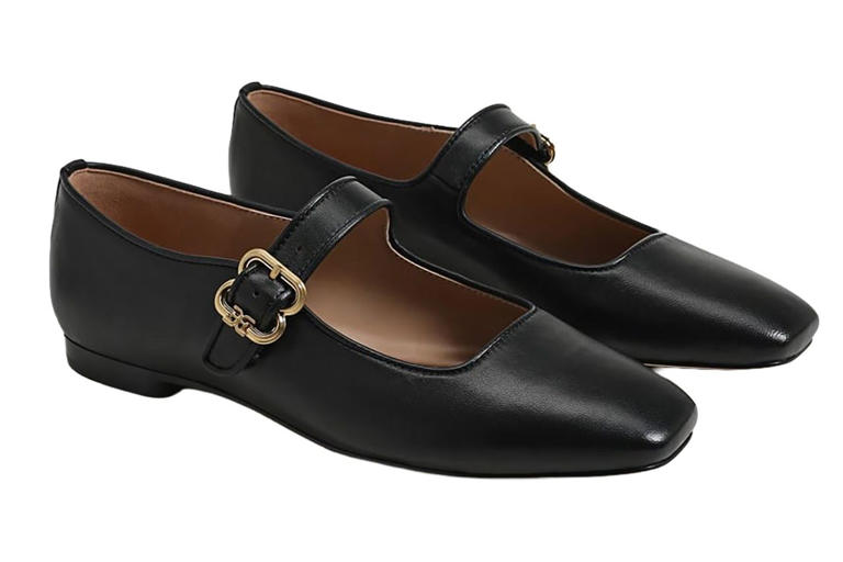 Hilary Duff’s Mary Jane flats remind us of this ‘extremely comfortable ...