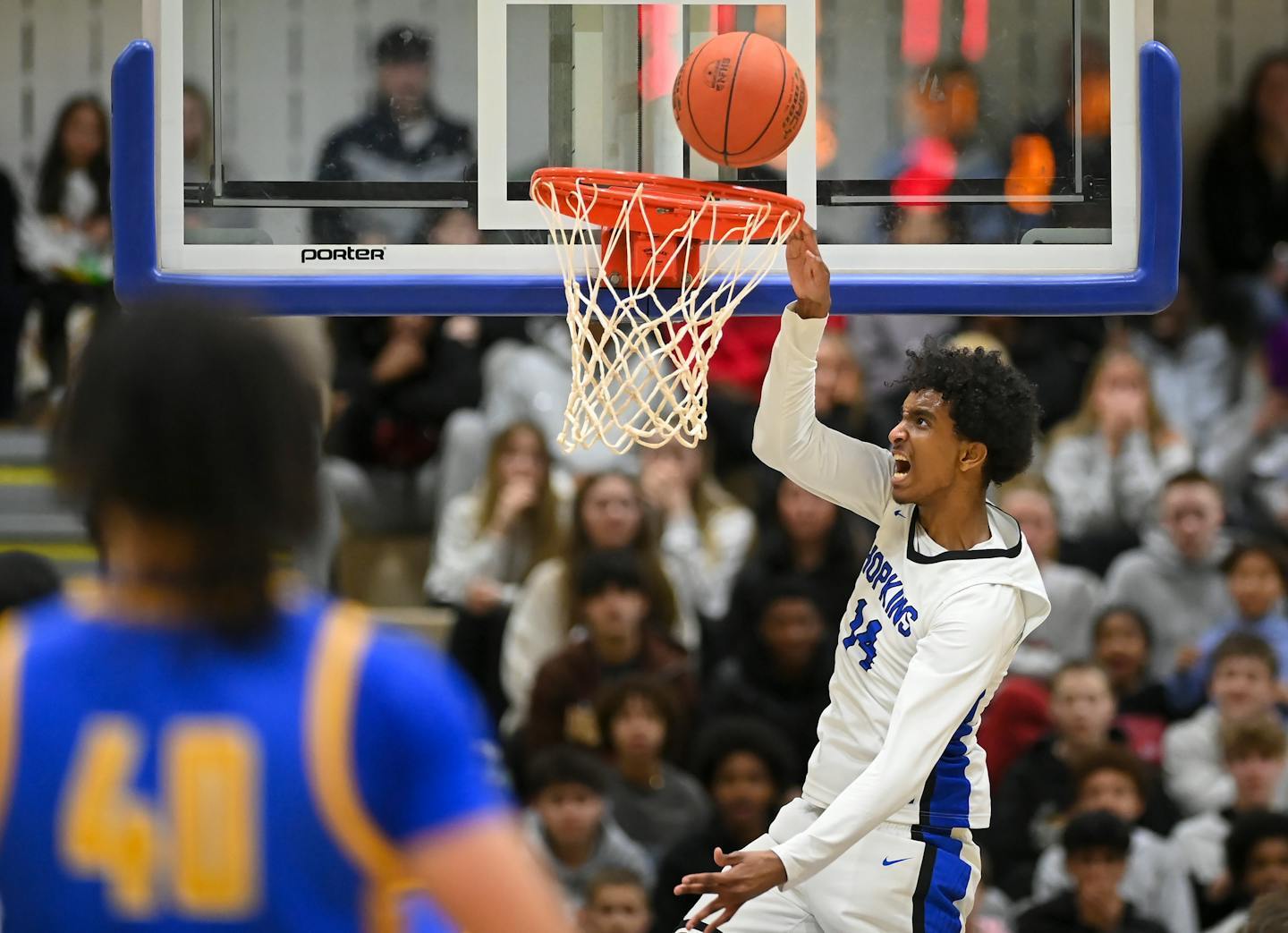 Amid recruiting frenzy, Ahmed Nur decides to leave Hopkins for Arizona ...