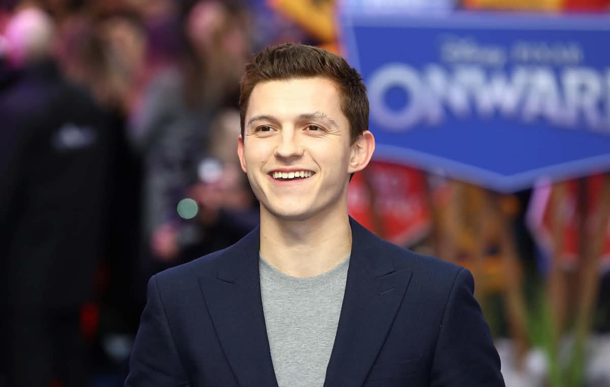 Tom Holland feels 'Adolescence' star Owen Cooper would be awesome as ...