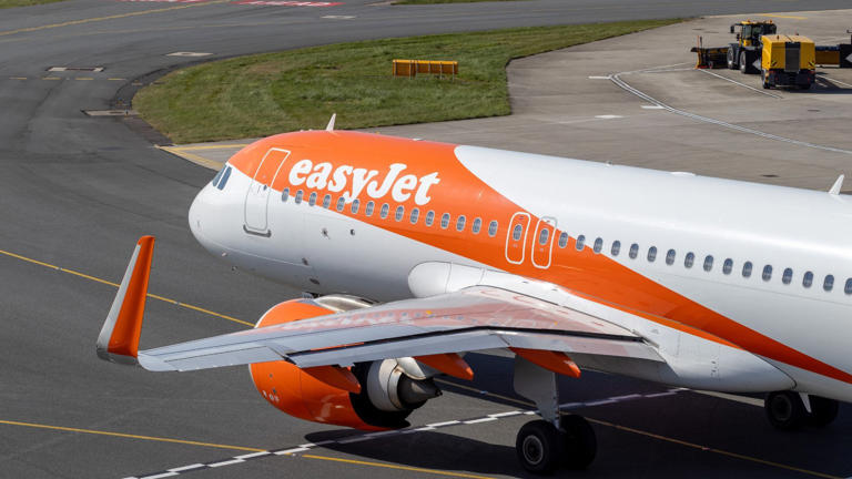 Two EasyJet A320s took off from the wrong runway point weeks apart