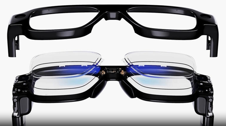 Snap beats Apple to the punch with its own high-priced AR glasses