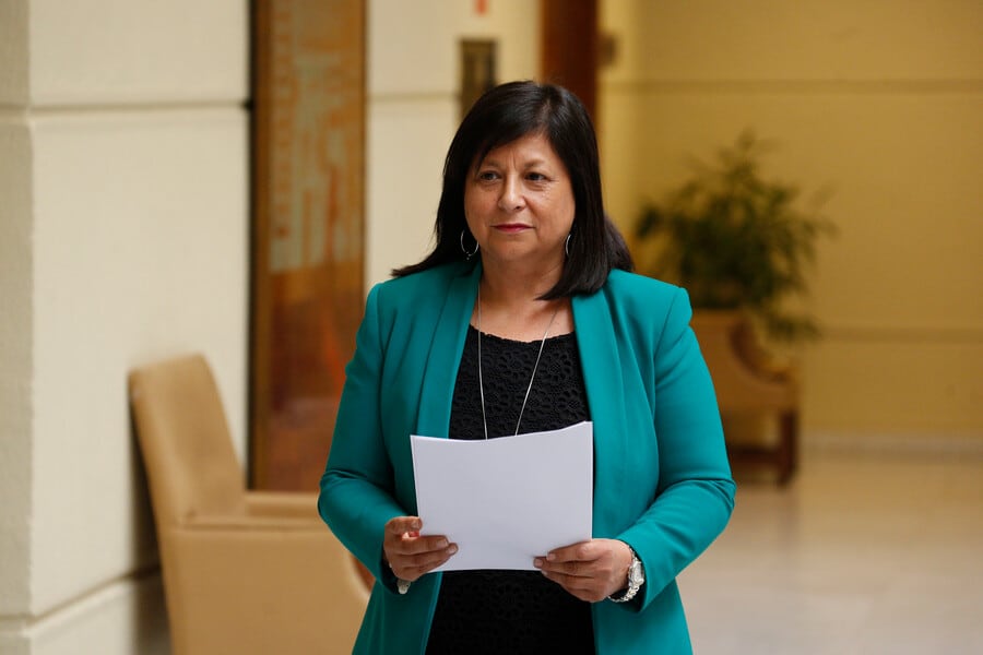 Exdiputada Marcia Raphael (RN) asume como subsecretaria de la Mujer ...