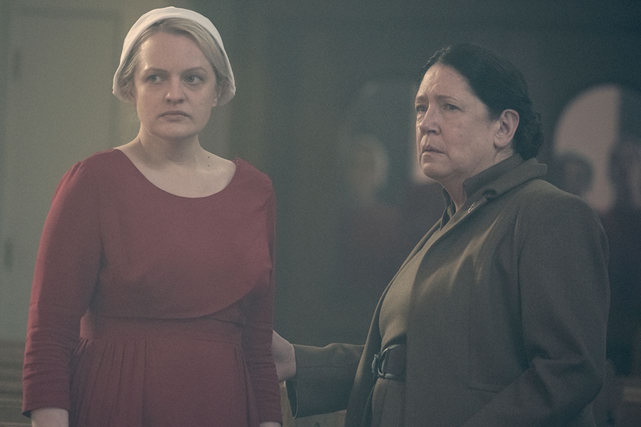Ann Dowd reveals the text she got from “Handmaid's Tale” costar ...