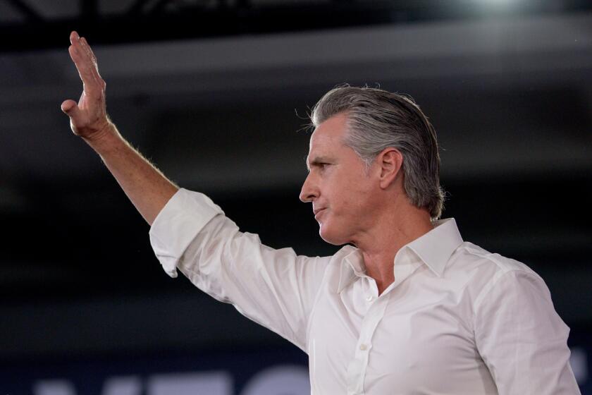 Sensing political opportunity, Newsom touts investigation he says is ...
