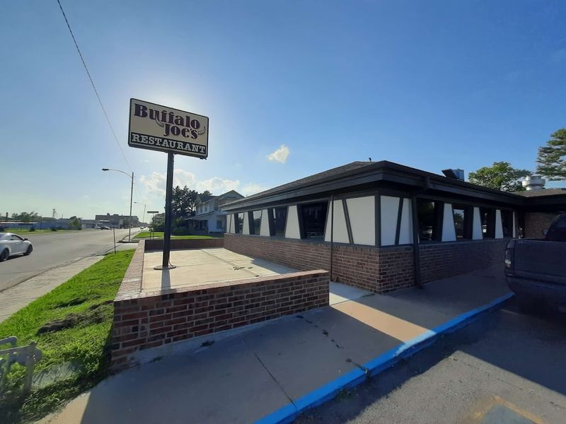 This remote Oklahoma smokehouse is worth the 2-hour drive for the burnt ...