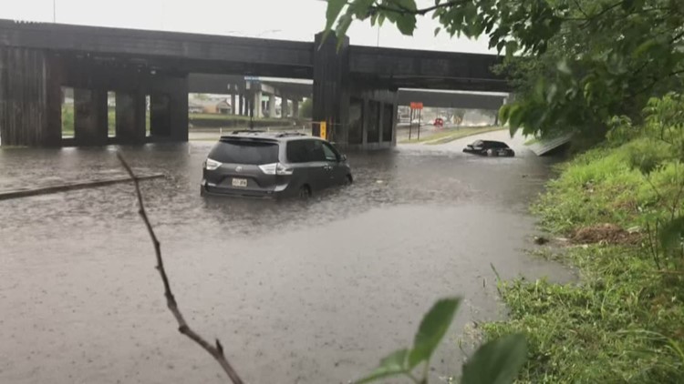 Experts share safety tips amid flood warnings, heavy rain in Southeast ...
