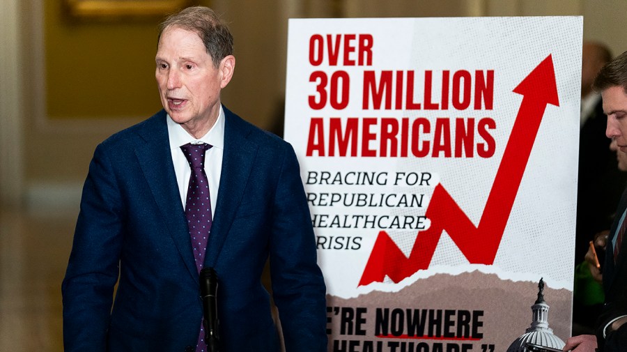 Democrats unveil drug pricing policy road map ahead of midterms