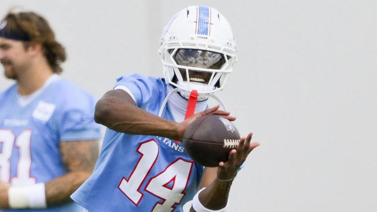Marvin Harrison Jr. or Carnell Tate: Which former Buckeye provides more ...