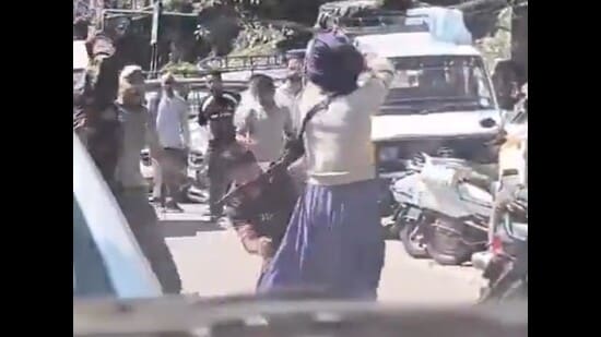 Uttarakhand: Five hurt in clash between Sikh pilgrims, locals over ...