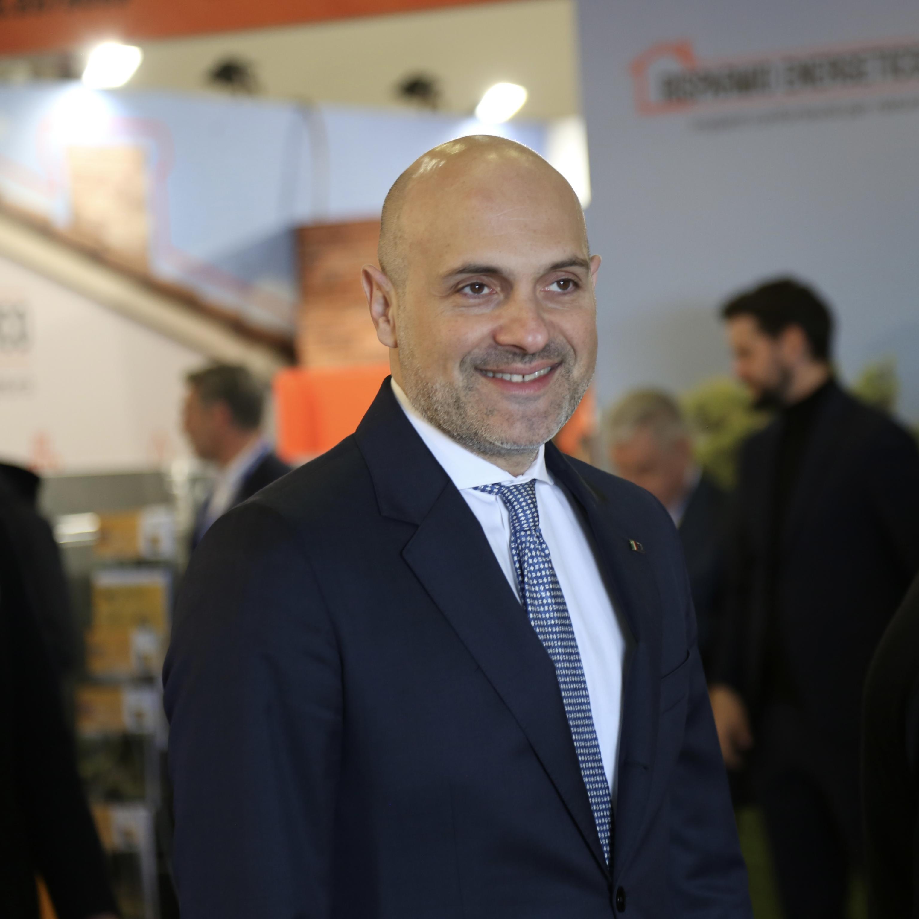 Prisco, il Consiglio dei ministri approva norma per fondi a eventi