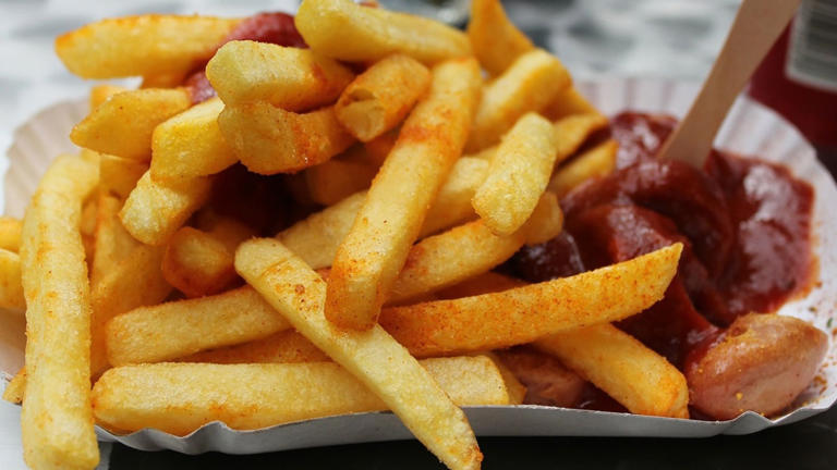 Which fast-food chain has the best French fries for your money in 2026?