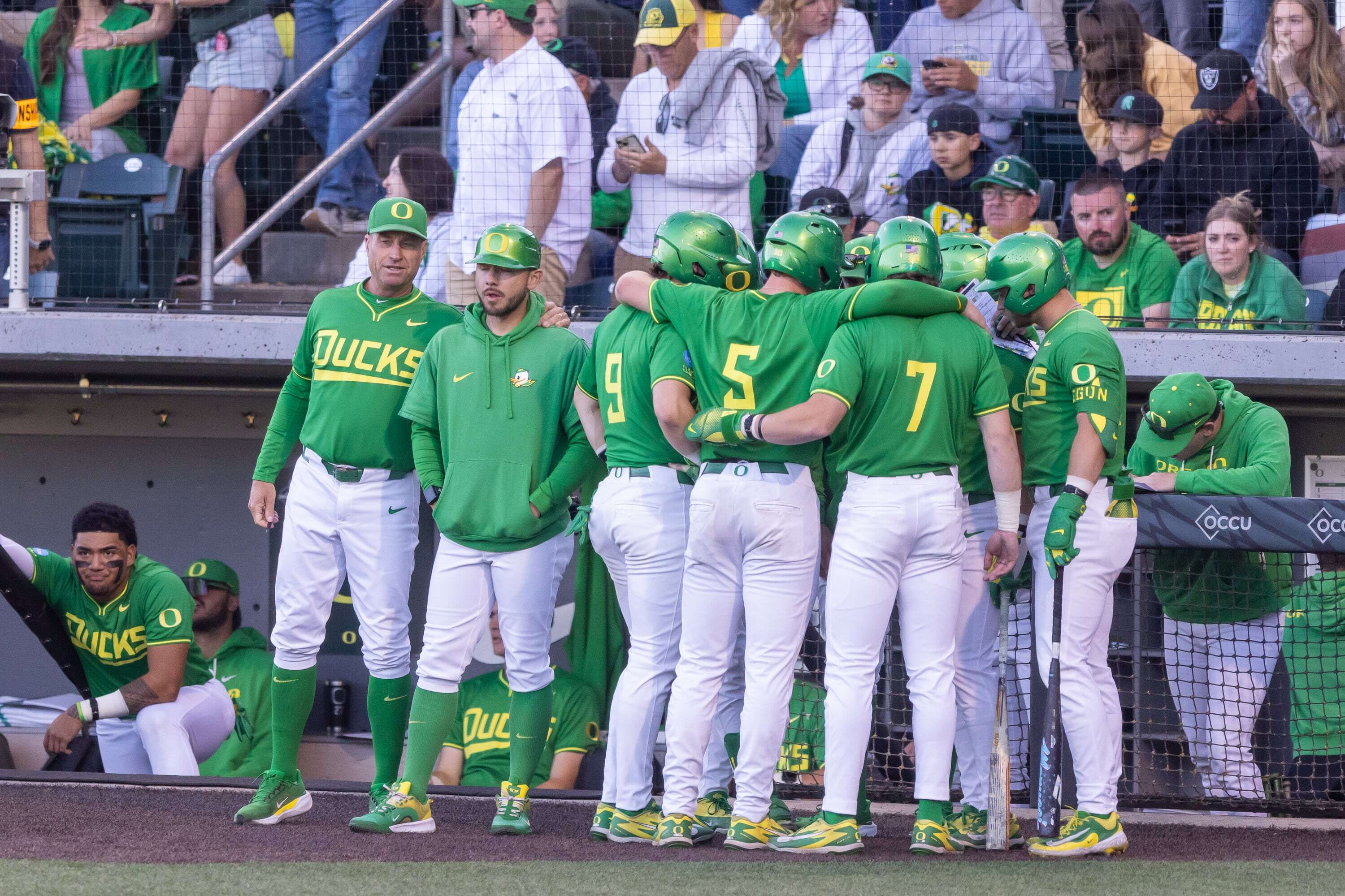 2nd Oregon baseball freshman sensation enters transfer portal