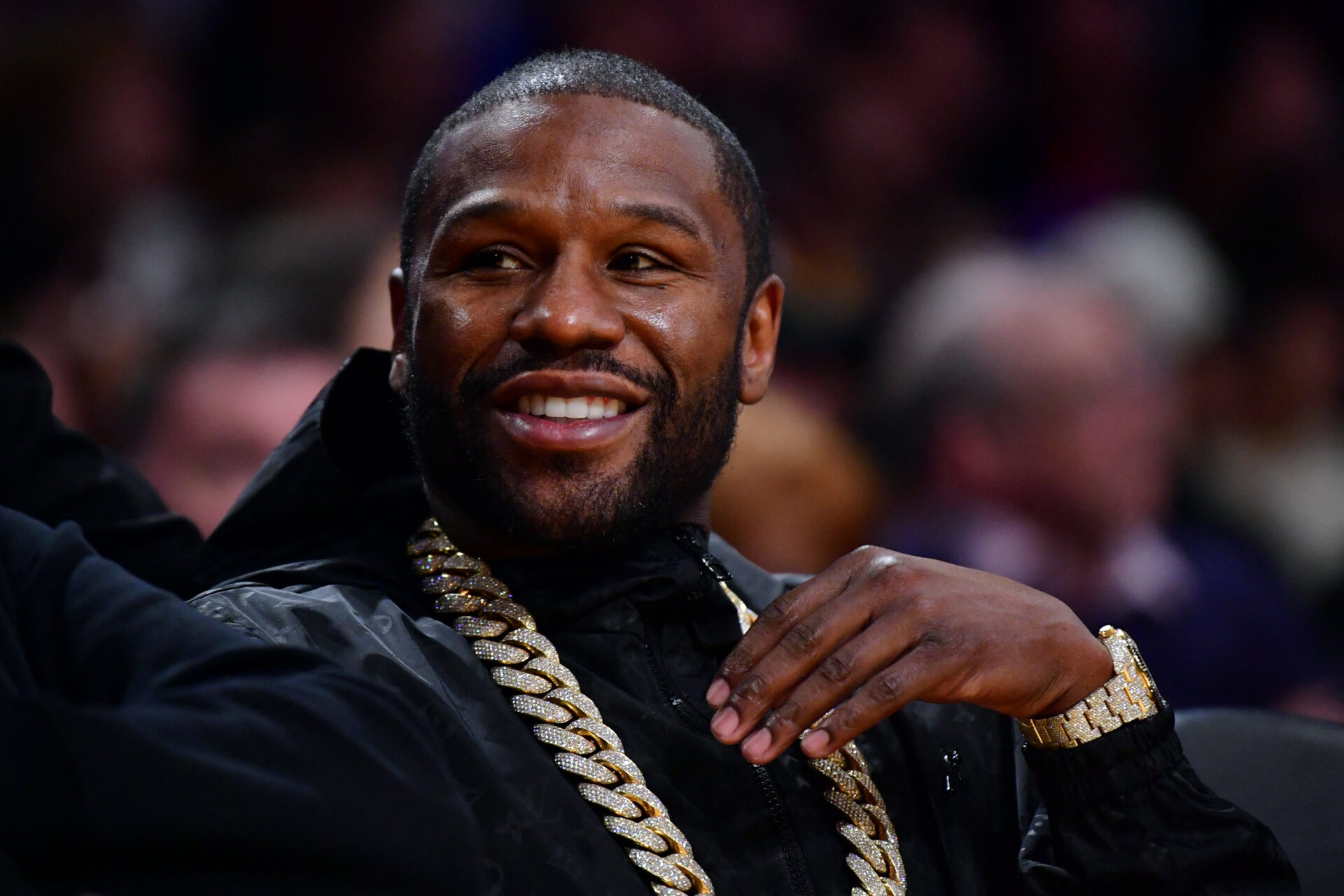 Boxing legend Floyd Mayweather is facing 2 felony charges, could go to jail