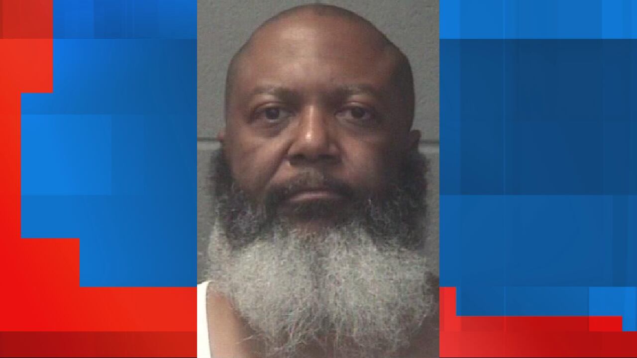 Onslow County man facing dozens of child porn possession charges