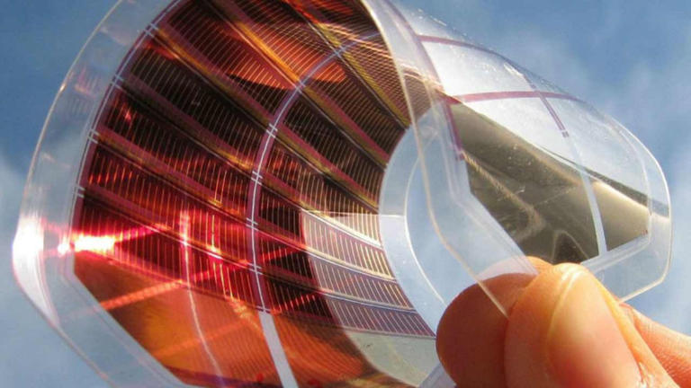 China reclaims solar crown with record-breaking perovskite panel