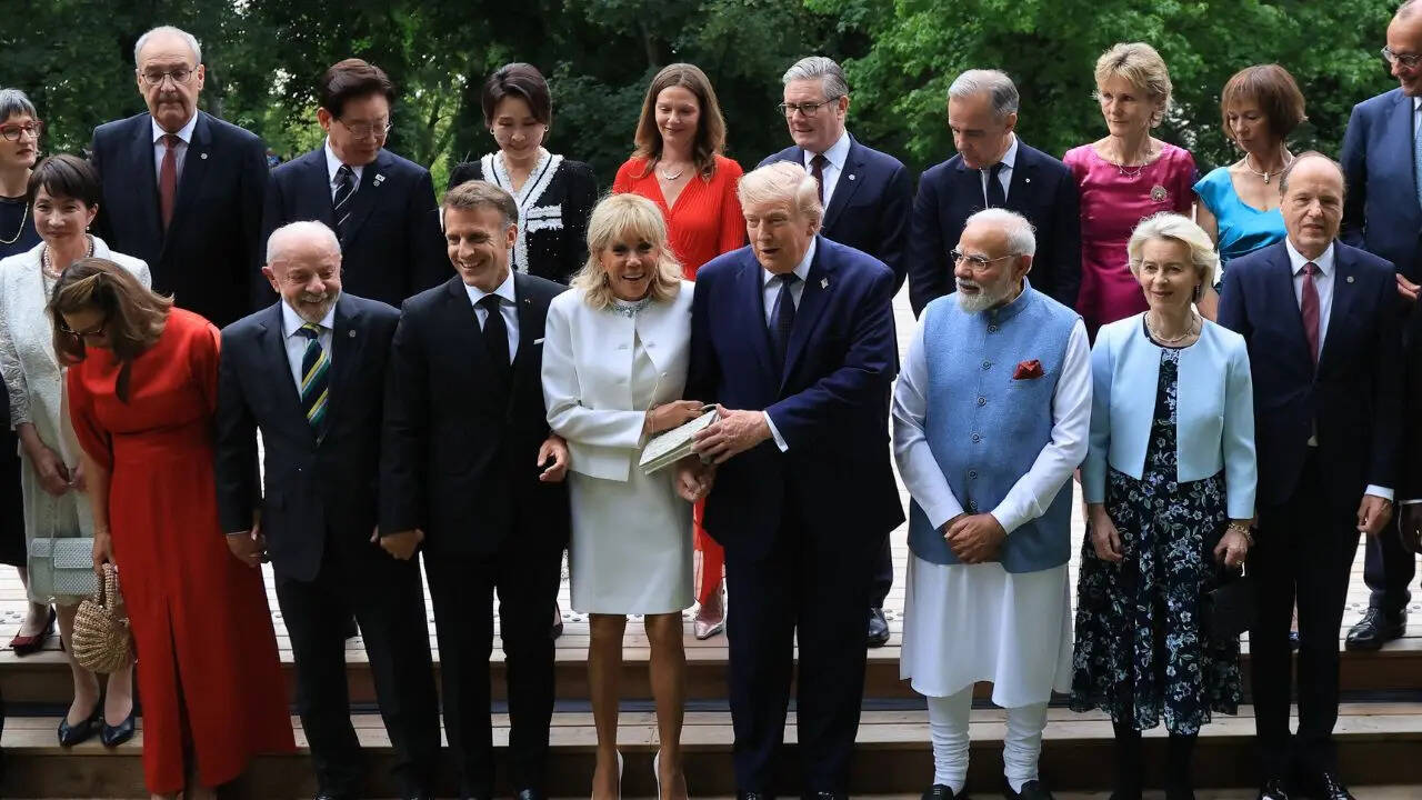 G7 hot mic catches it all: Macron on Trump, Meloni on smoking, US ...