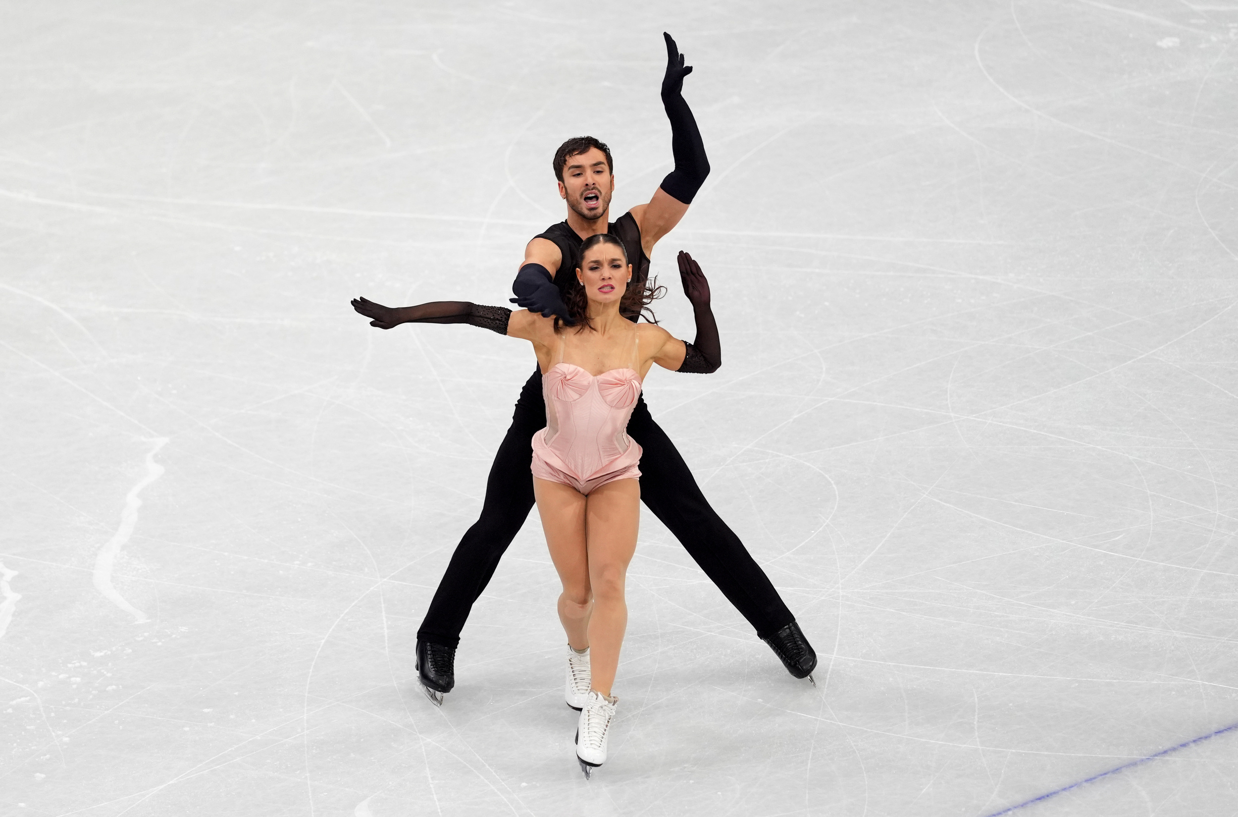 Olympic ice dance: The controversy behind the gold-medal favorites