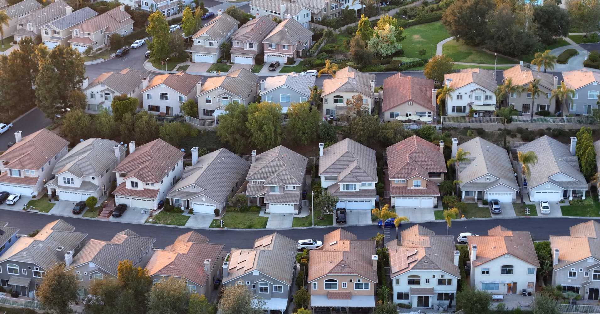Bill limiting investors from buying homes set to speed through Congress