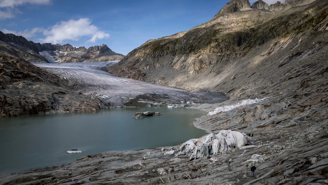 Study maps glacier species facing mass habitat loss by 2100