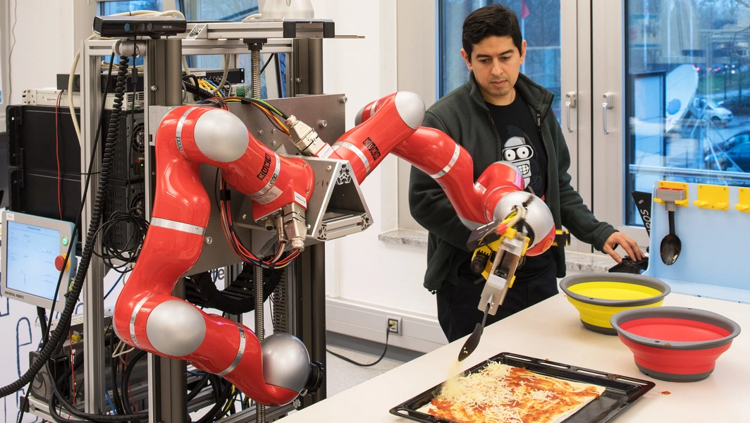 Donatos Pizza advances with automation and AI