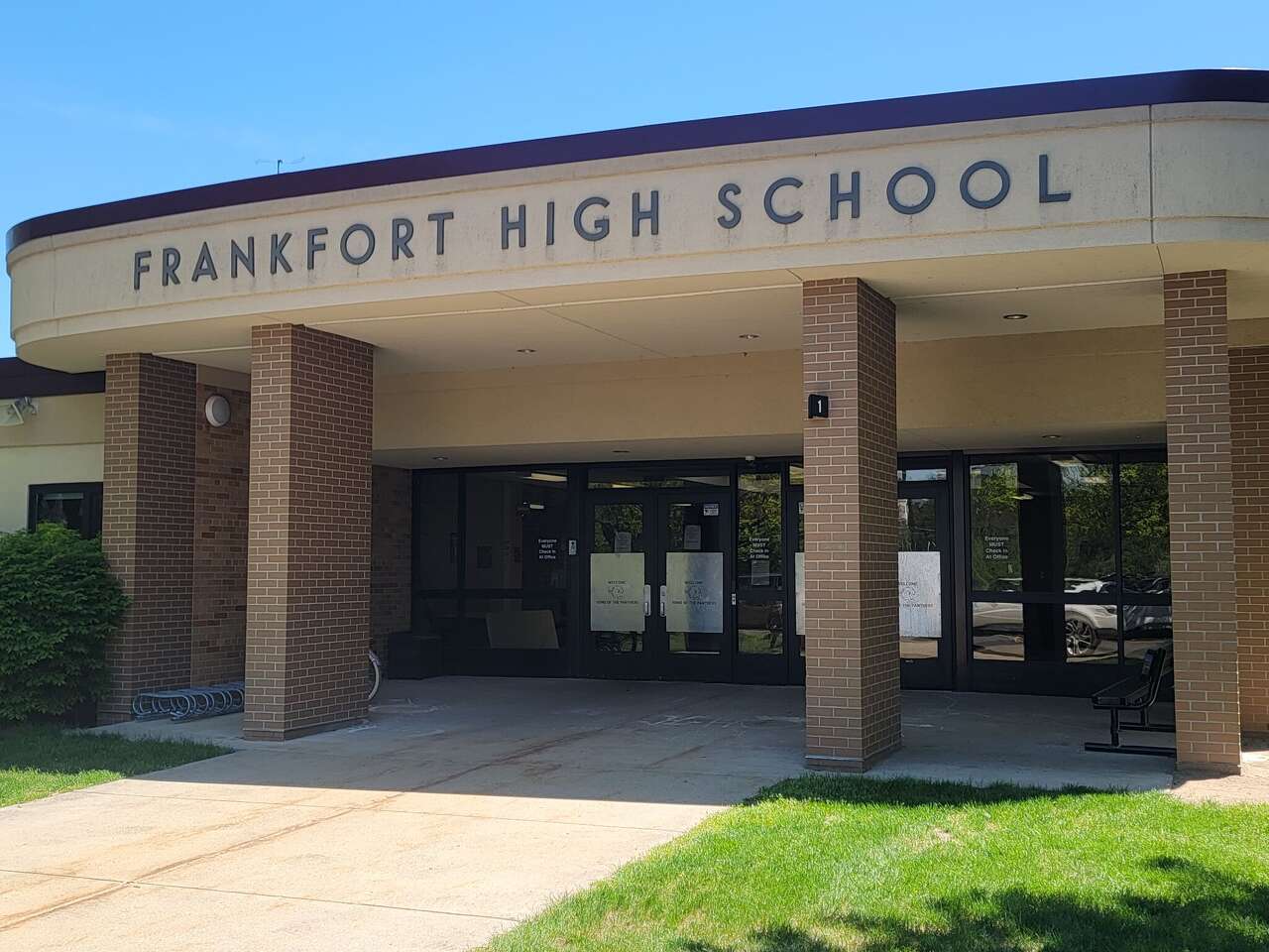 Longtime educators conclude careers at FEAS