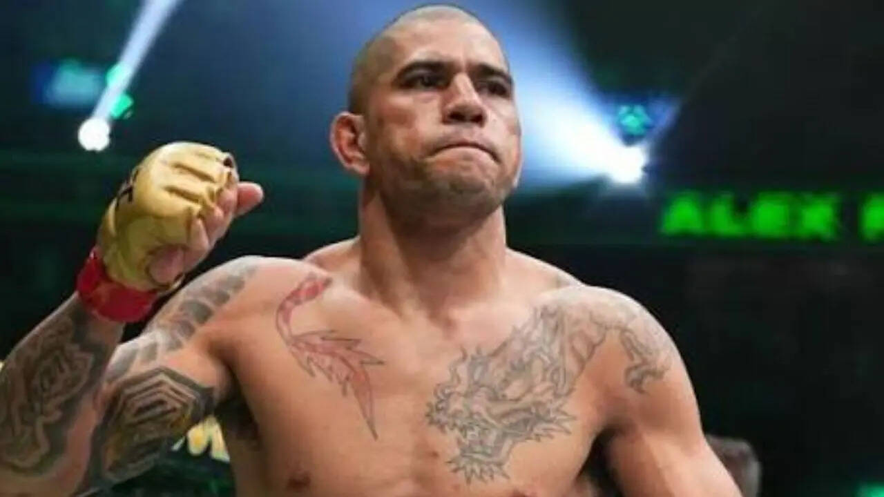 Alex Pereira reveals head damage photos after UFC 322 defeat and ...