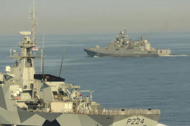 Russians fire warning shots at yacht near Isle of Wight to "prevent ...