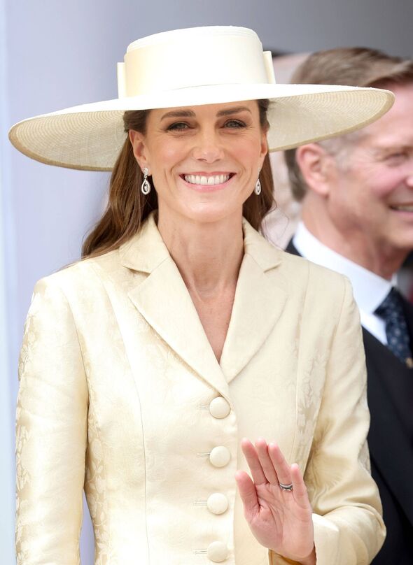 Royal fans have major complaint about Kate Middleton's Garter Day ...