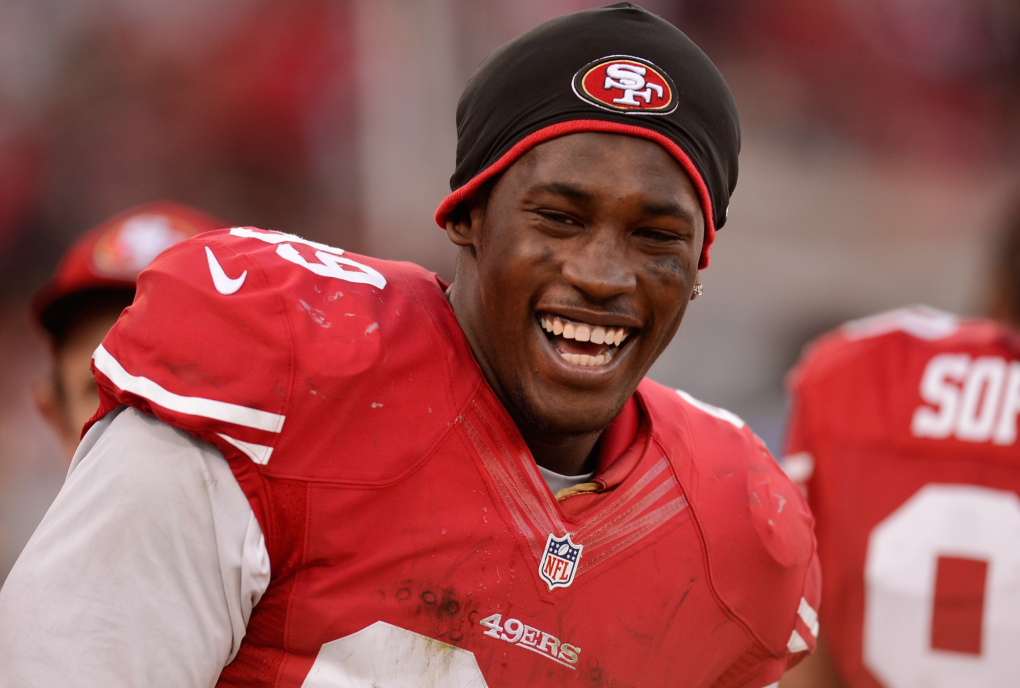 Aldon Smith’s family suspects CTE may have played a role in his death