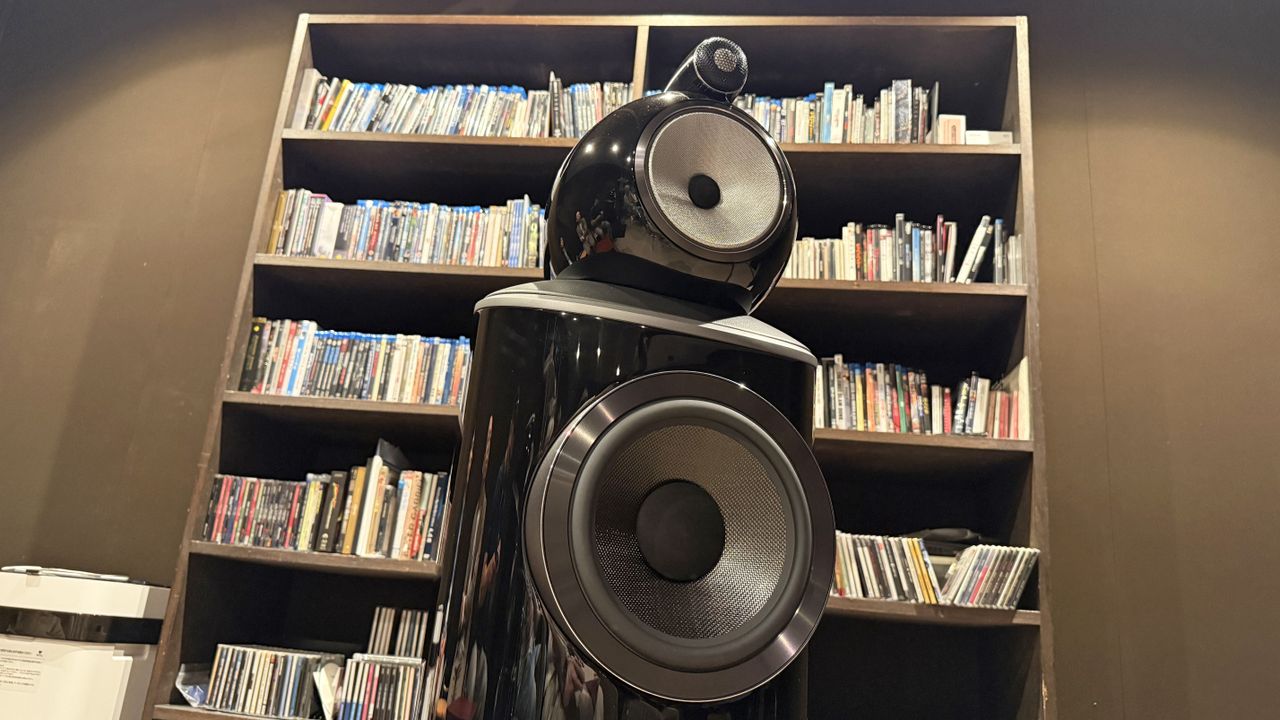 I took a look at the Blu-ray reference library used by Denon & Marantz ...