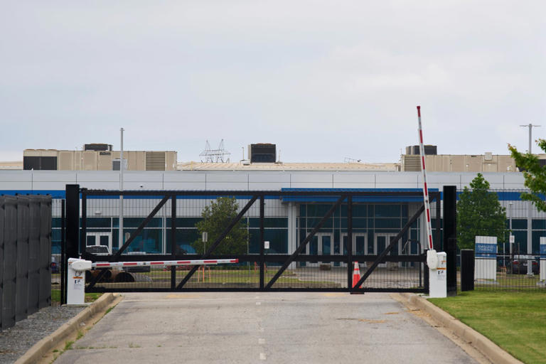 In boost to Musk, Justice Department seeks to dismiss air pollution ...
