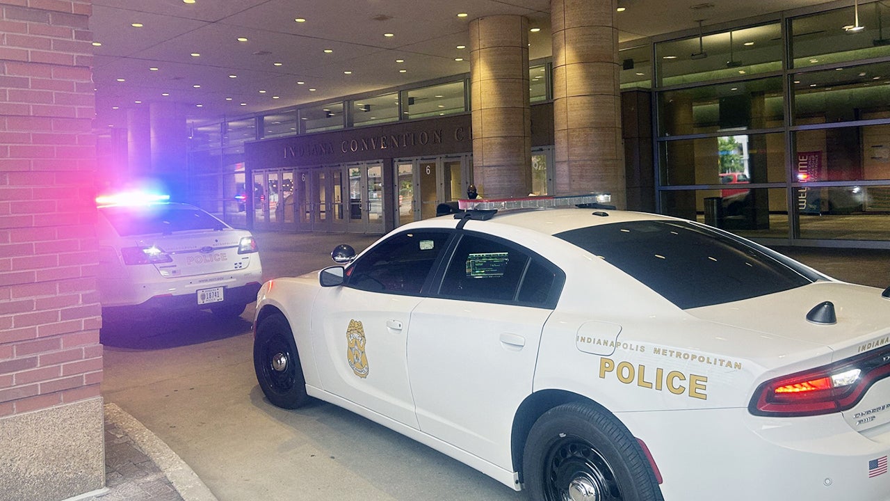 IMPD responds to downtown stabbing at Indiana Convention Center